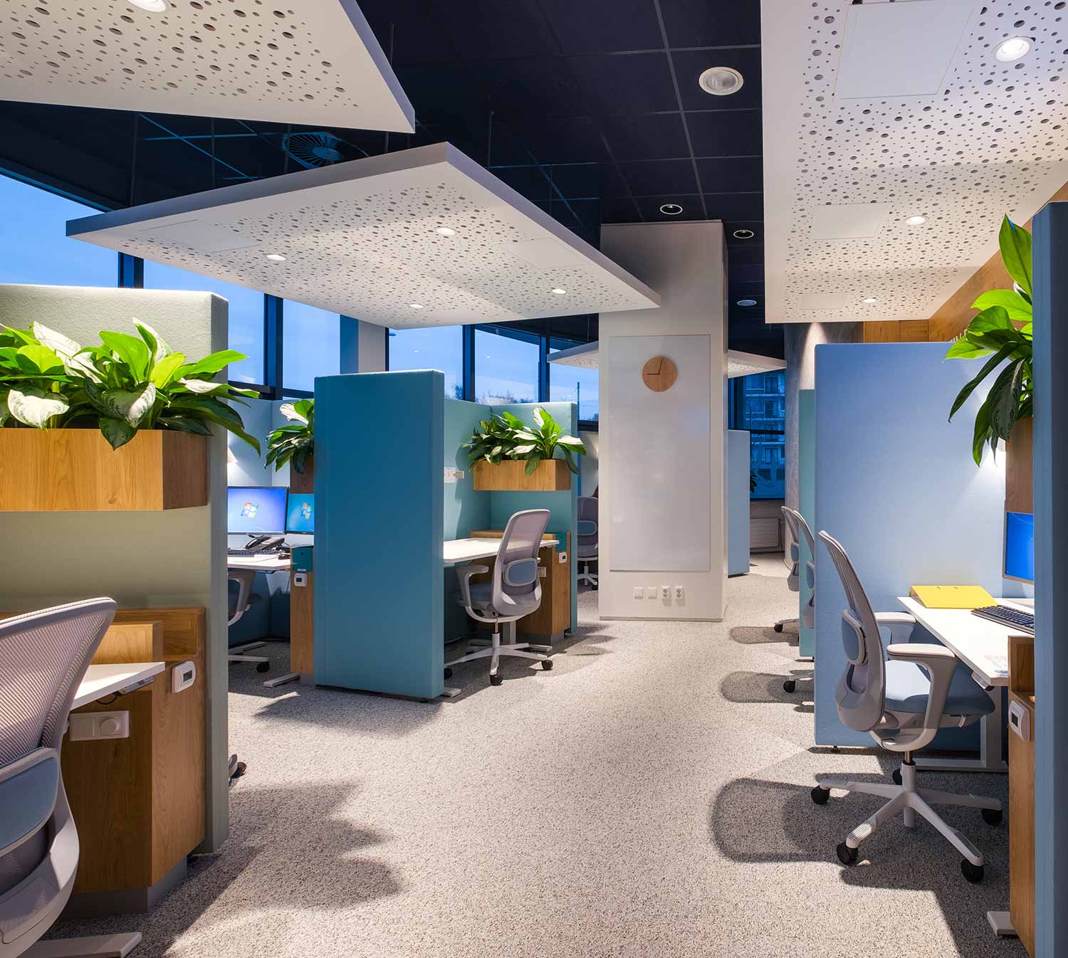 Call Centre, by KuóStudio | Case Study | Flokk Sweden